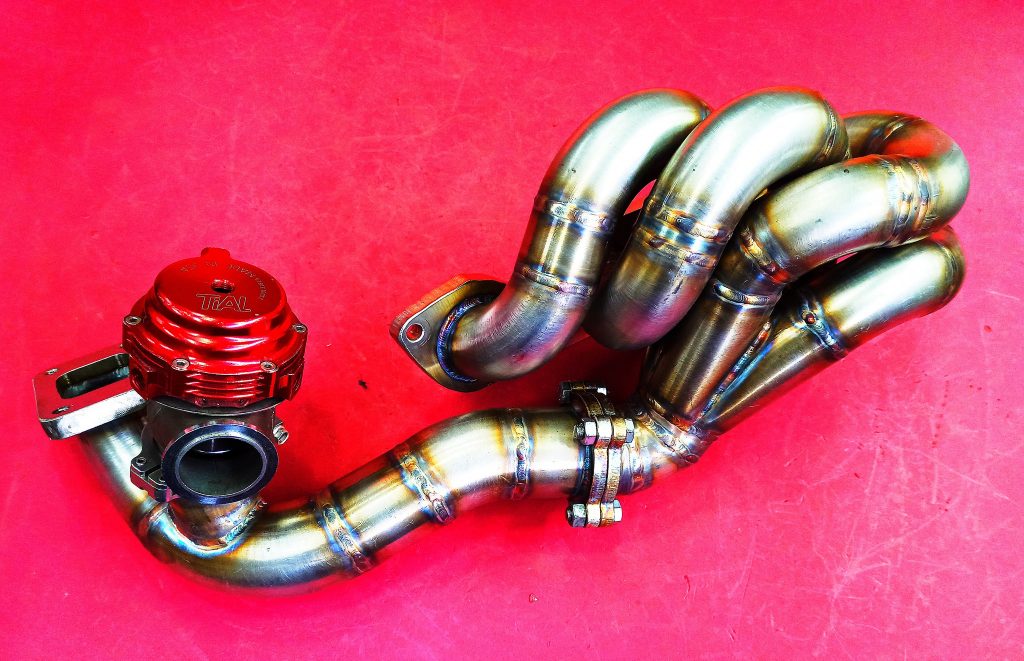 Toyota Vitz 1nzfe front mount turbo header gt28 t25 | Soara Performance